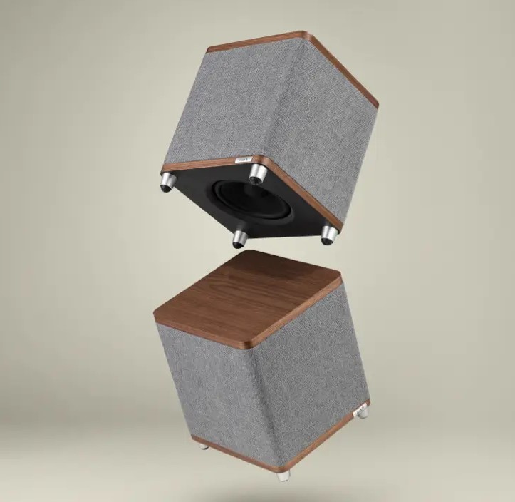 Ruark Audio R410 Integrated Music System Bundle with RS1 Subwoofer